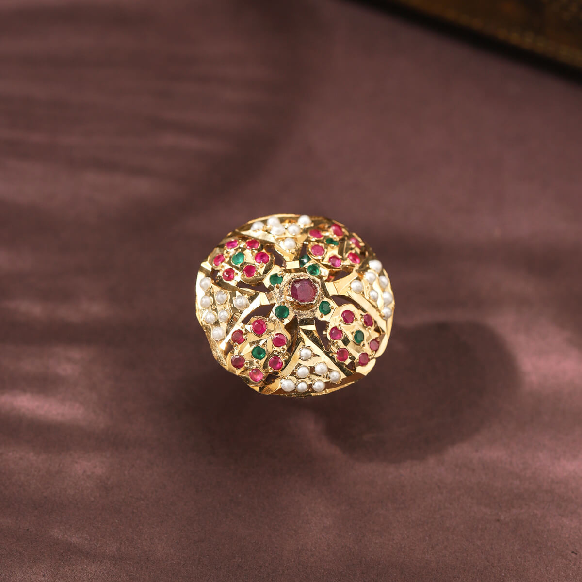 Jadau Ring With Flower Motif – Caratcharm